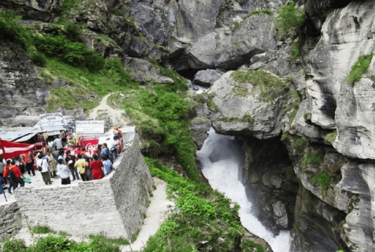 Best Luxury Hotel In Badrinath Dham Temple, Uttrakhand - New Hotel ...
